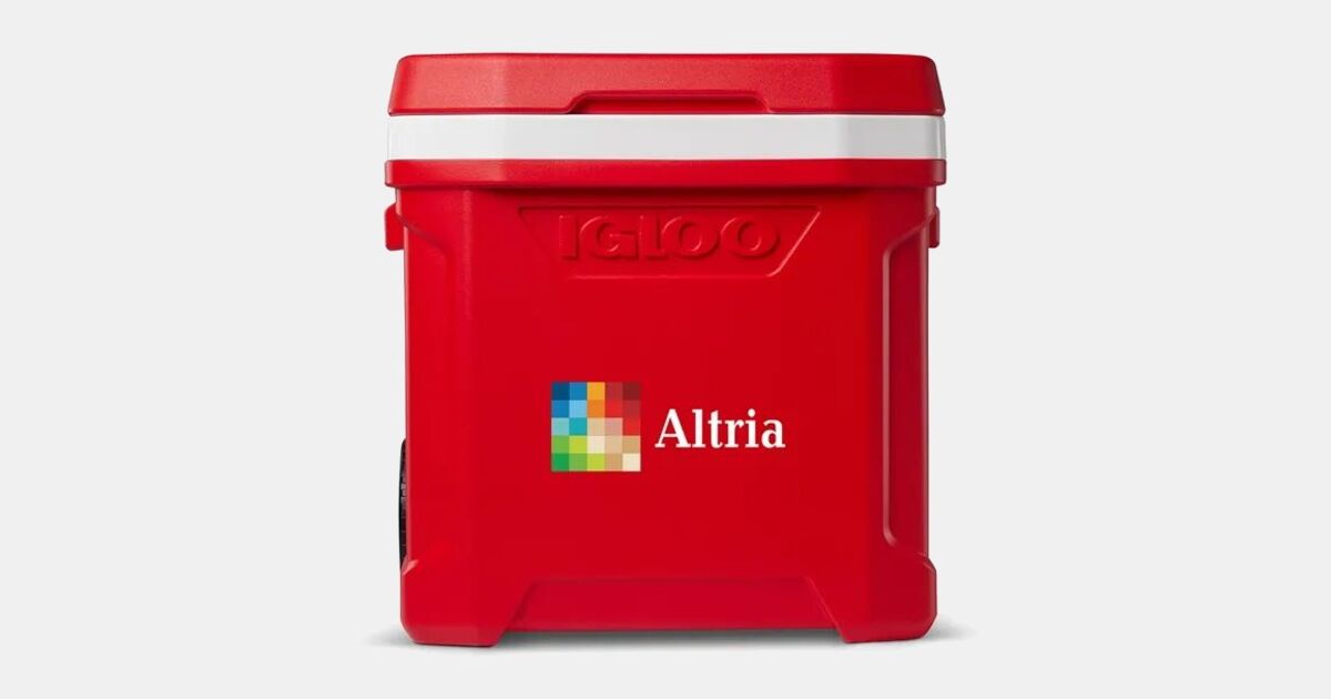 Custom Printed Igloo(R) Profile II 60 Qt Roller Cooler with your logo ...